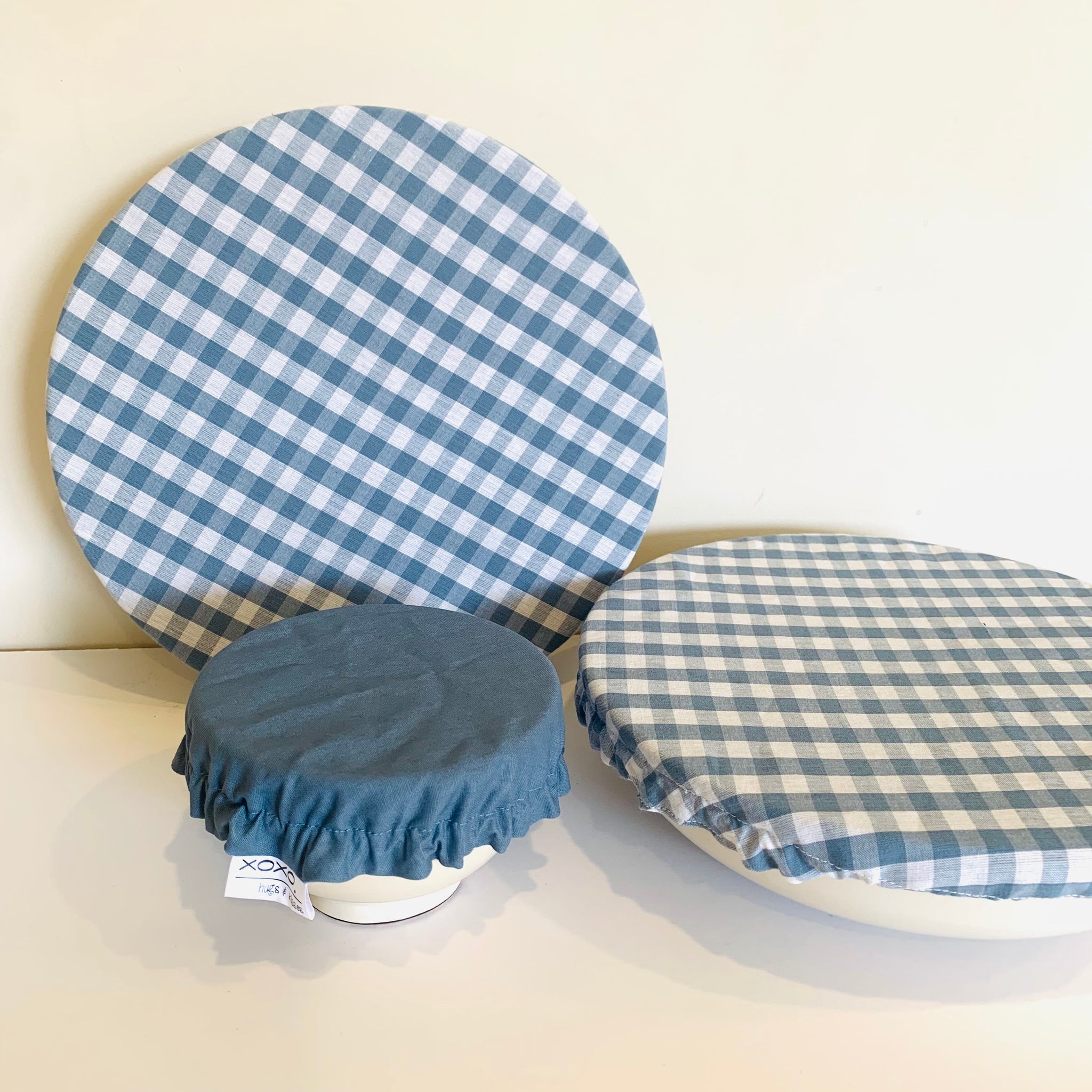 Fabric Bowl Covers – Hugs and Kisses
